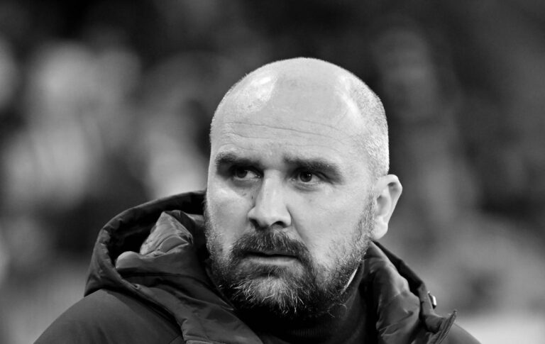 Mladen Zizovic si accascia in panchina e muore, calciatori sconvolti ...